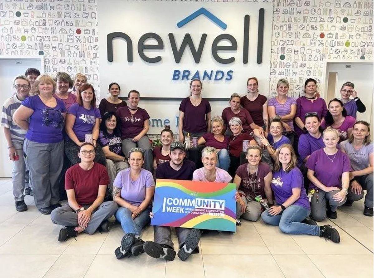 Newell Rubbermaid Logo Png
